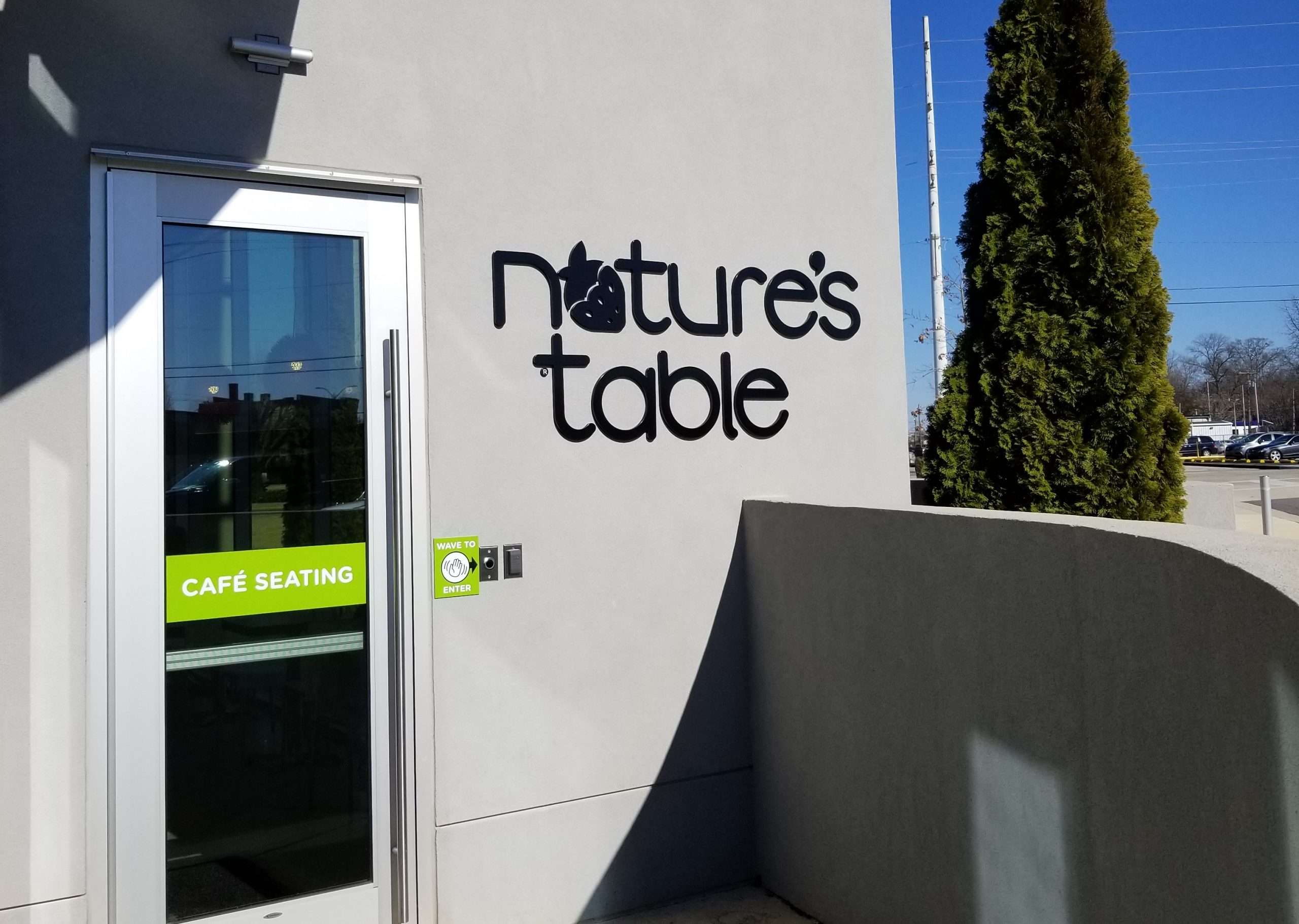 Business Signage Materials | Are Your Business Signs Built to Last?